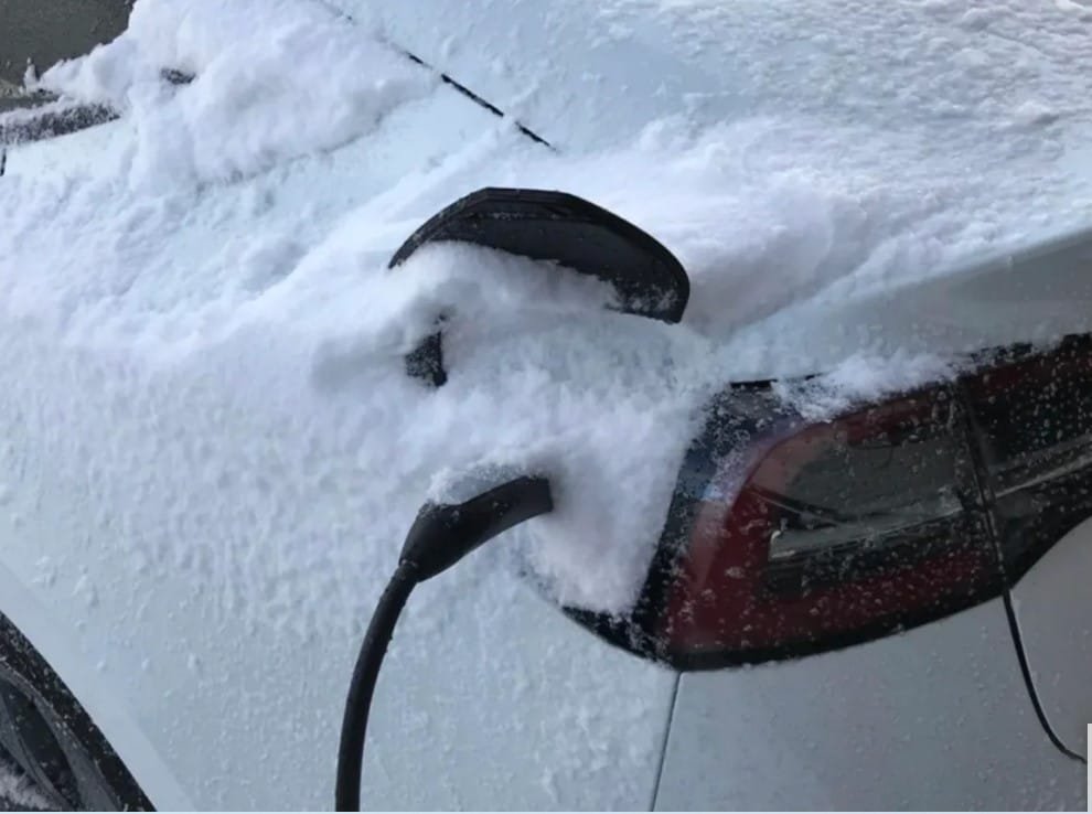 Tesla adds a simple fix for a cold-weather EV annoyance—and owners will ...